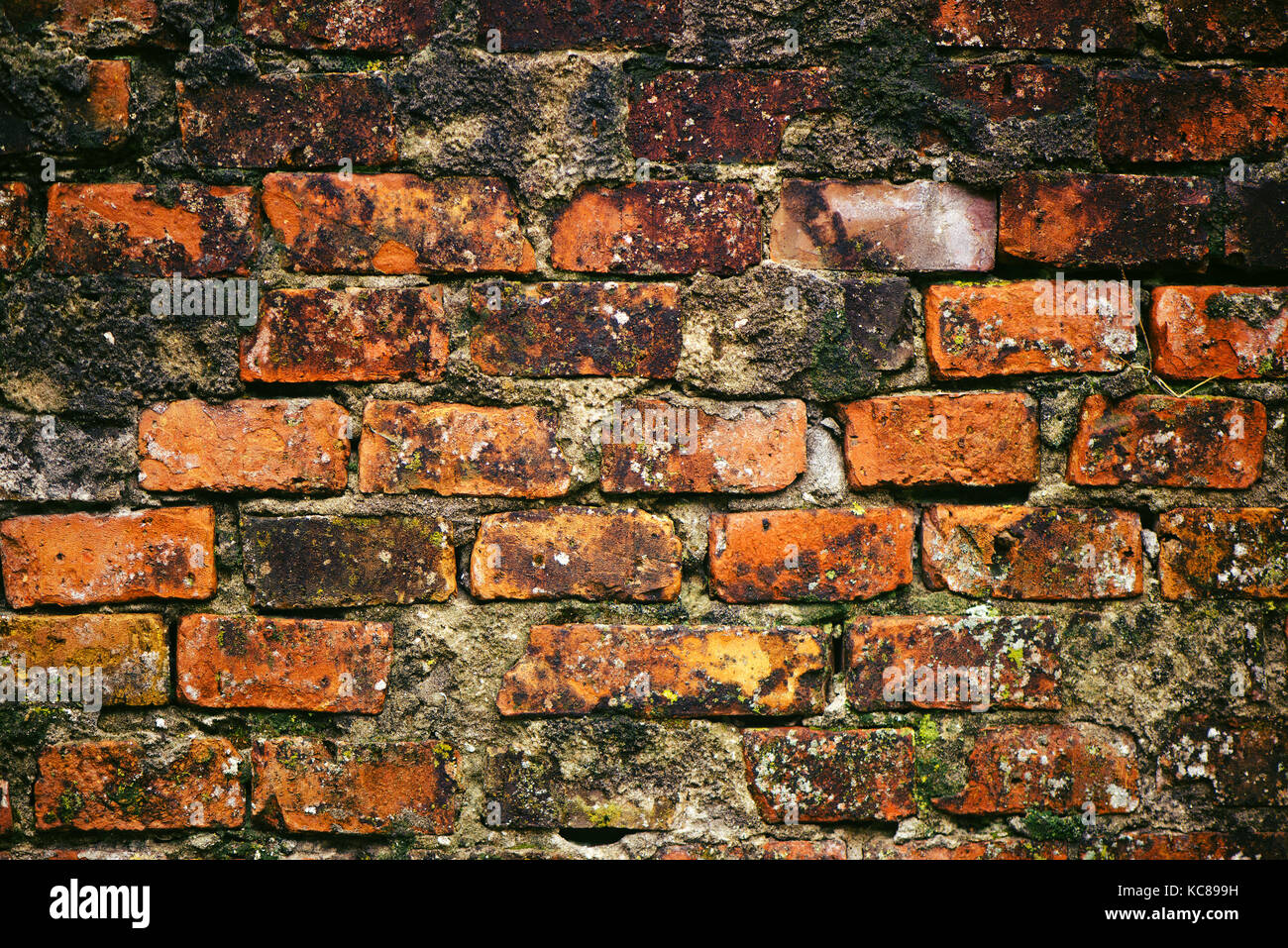 Clay bricks hi-res stock photography and images - Alamy
