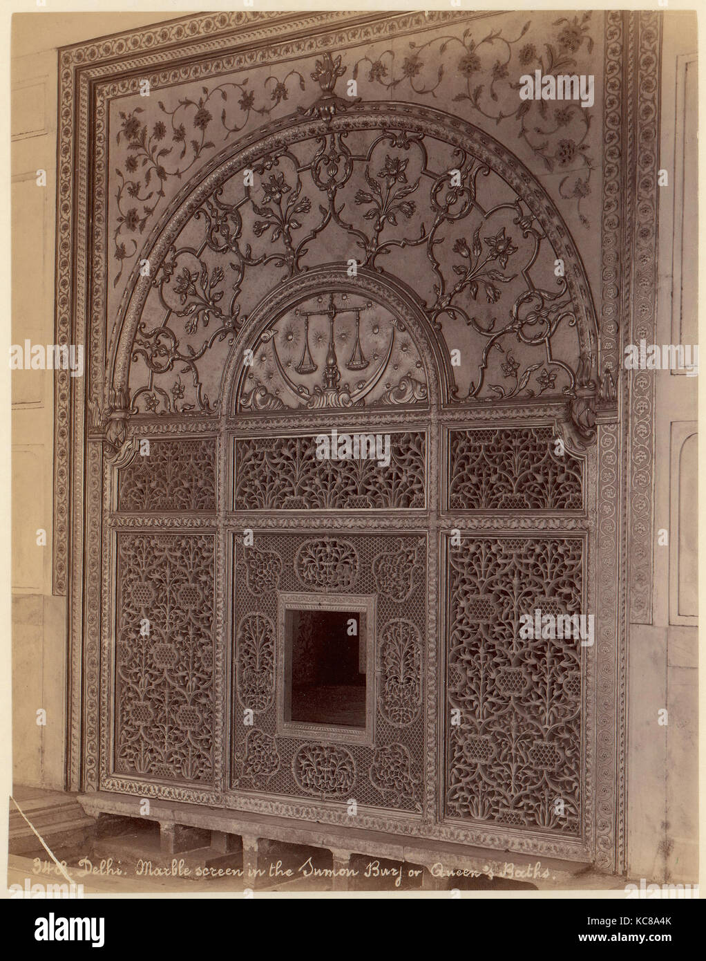 Marble screen hi-res stock photography and images - Alamy