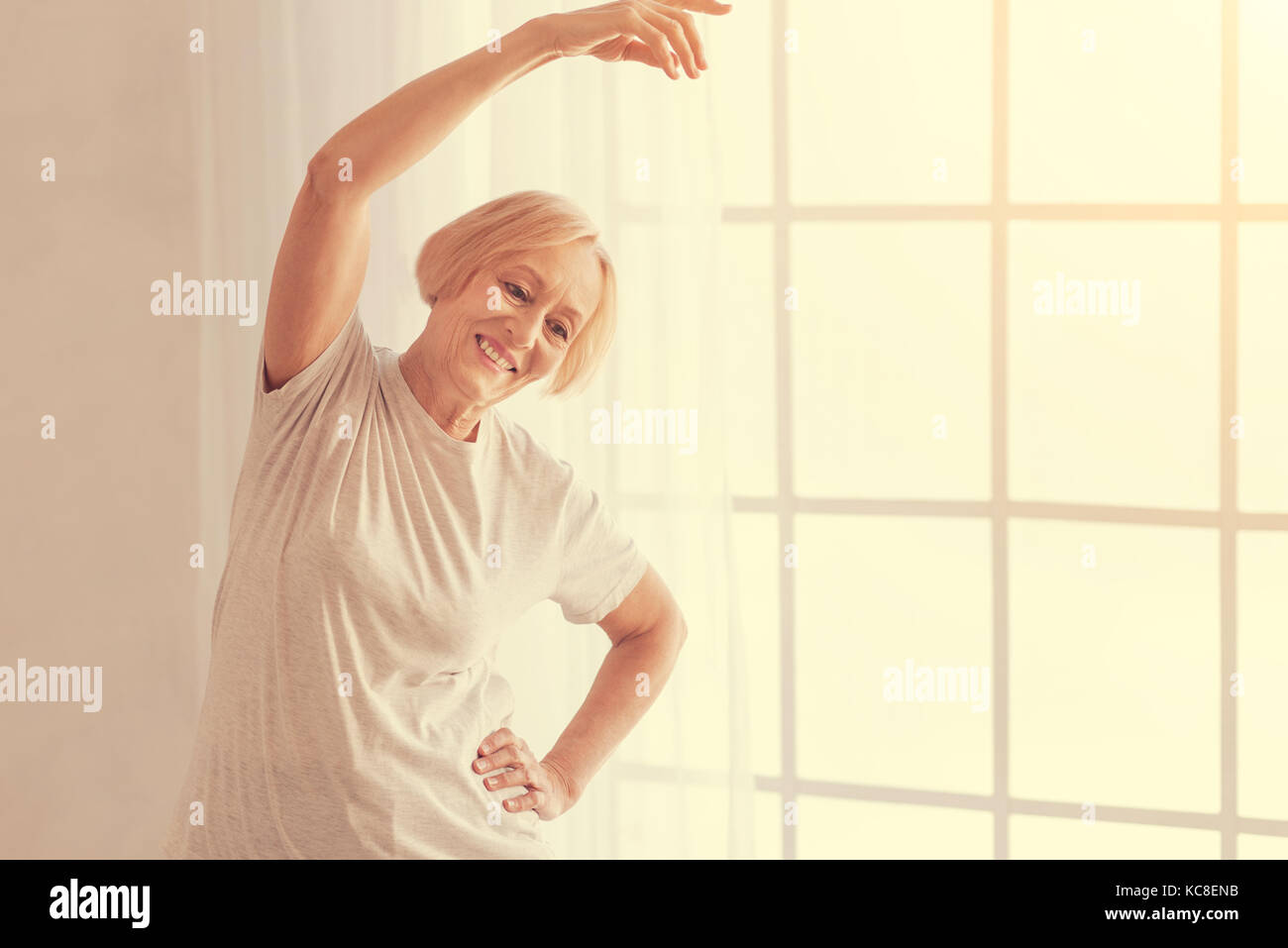 Leaning exercises hi-res stock photography and images - Alamy