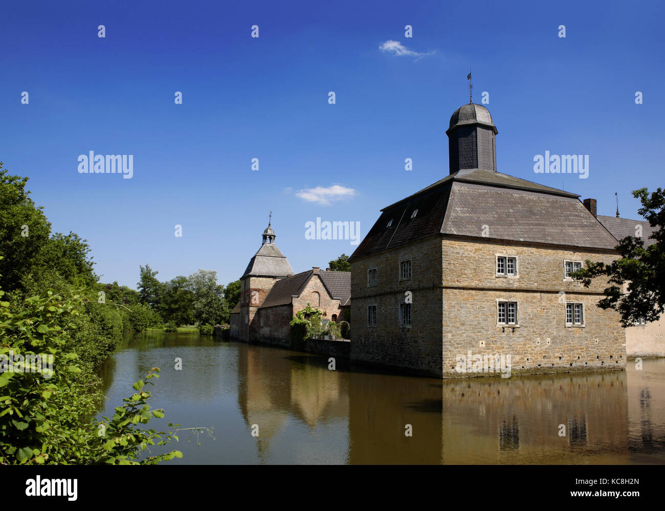 Water castle Westerwinkel, Ascheberg-Herbern, North Rhine-Westphalia ...