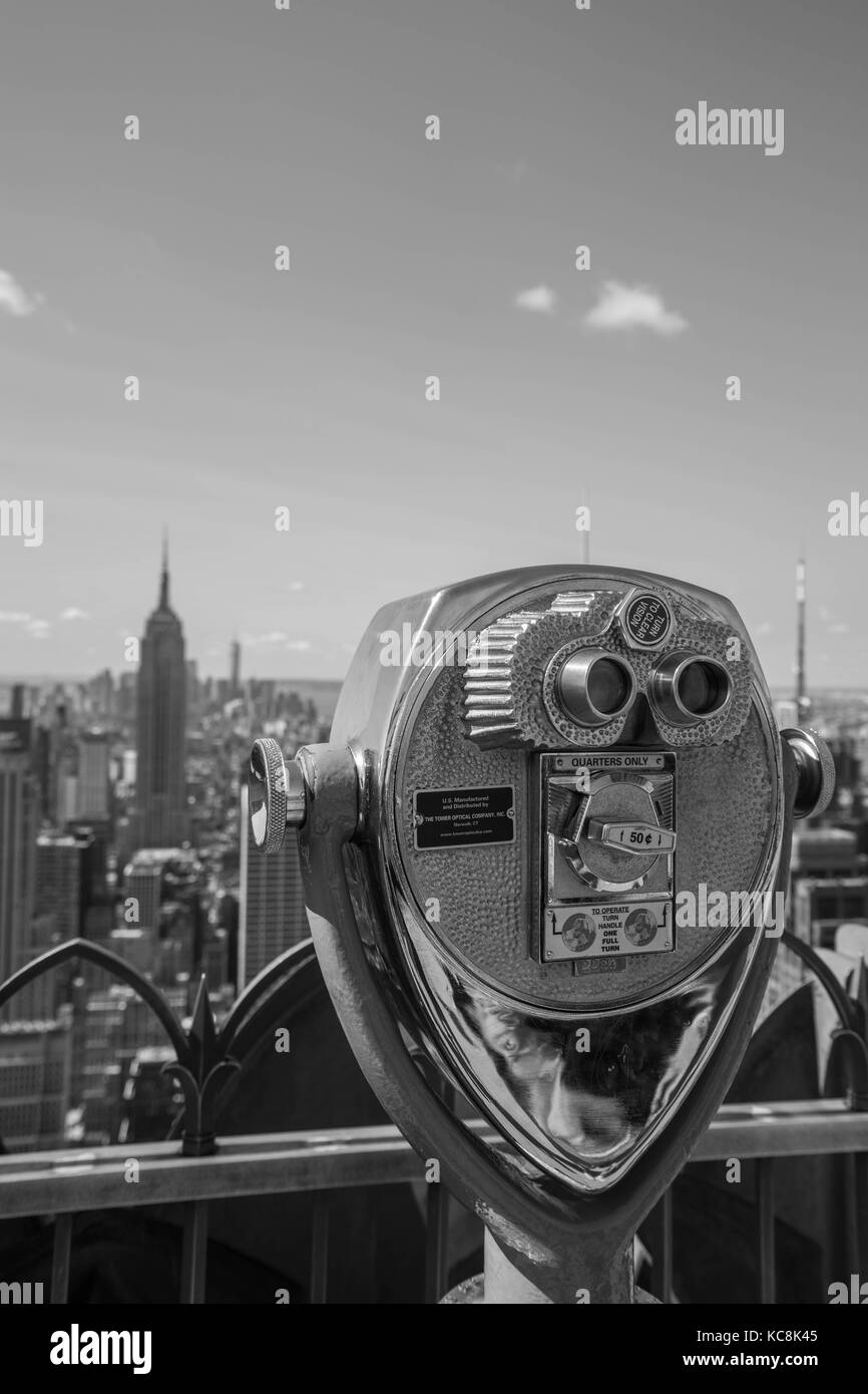 Nyc top of the rock Black and White Stock Photos & Images - Alamy
