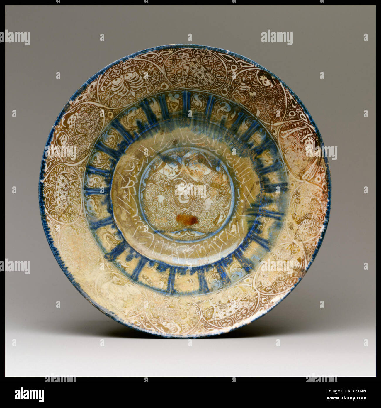 Bowl, 13th century, Attributed to Iran, Kashan, Stonepaste; overglaze ...