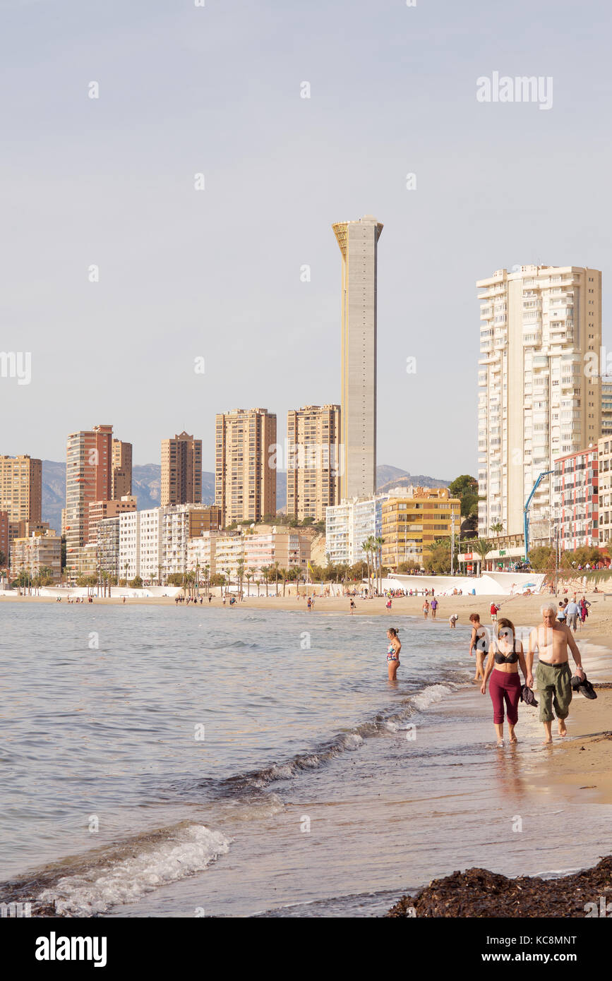 People walking on the beach at Benidorm, Spain Stock Photo - Alamy