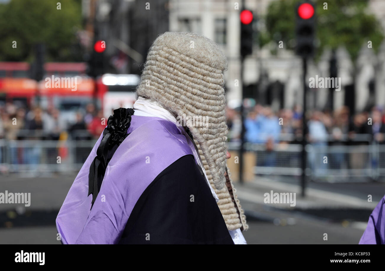 Pic shows: Judges queueing to enter House of Commons Pic by Gavin ...