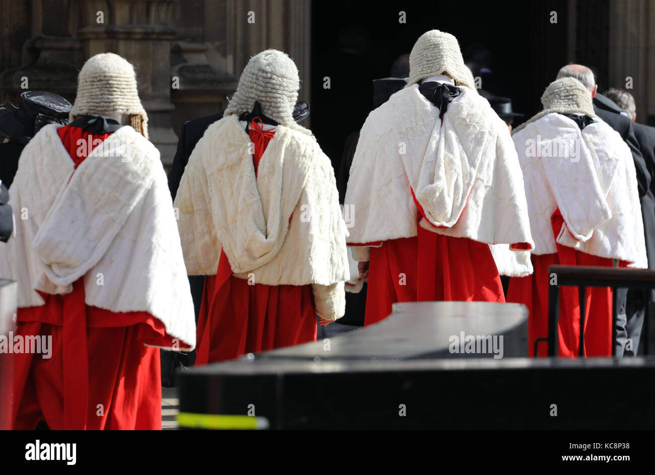Pic shows: Judges queueing to enter House of Commons Pic by Gavin ...