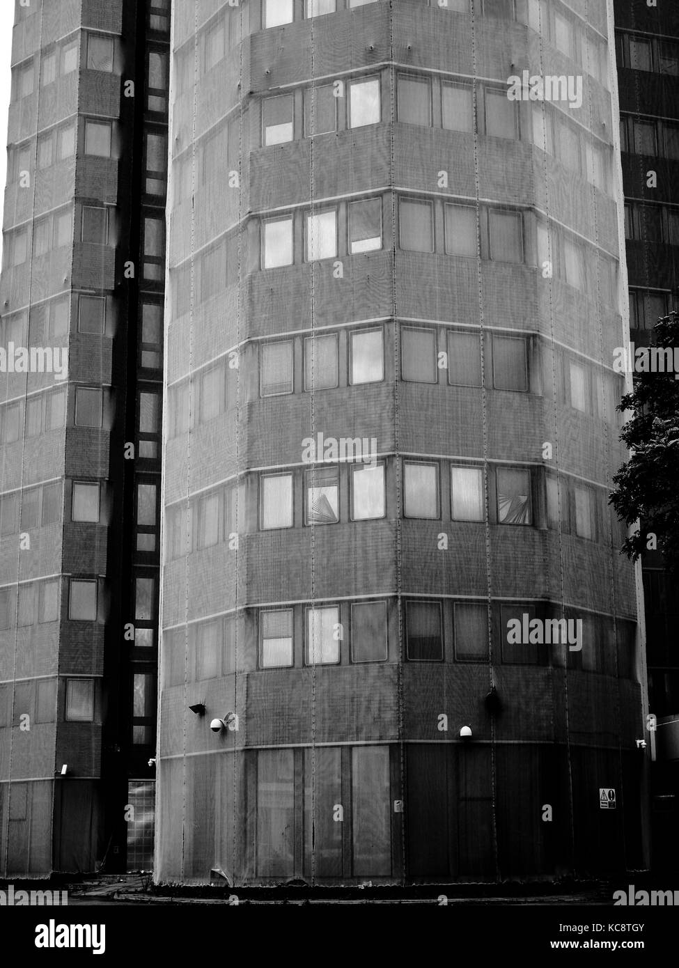 Building hammersmith Black and White Stock Photos & Images - Alamy