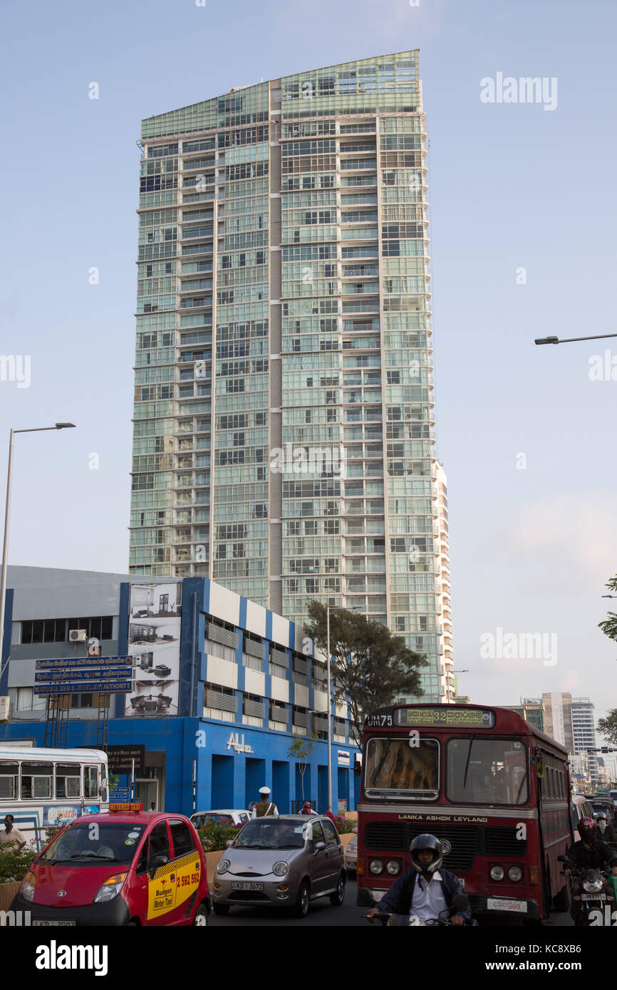 High rise buildings and traffic on galle road hi-res stock photography ...