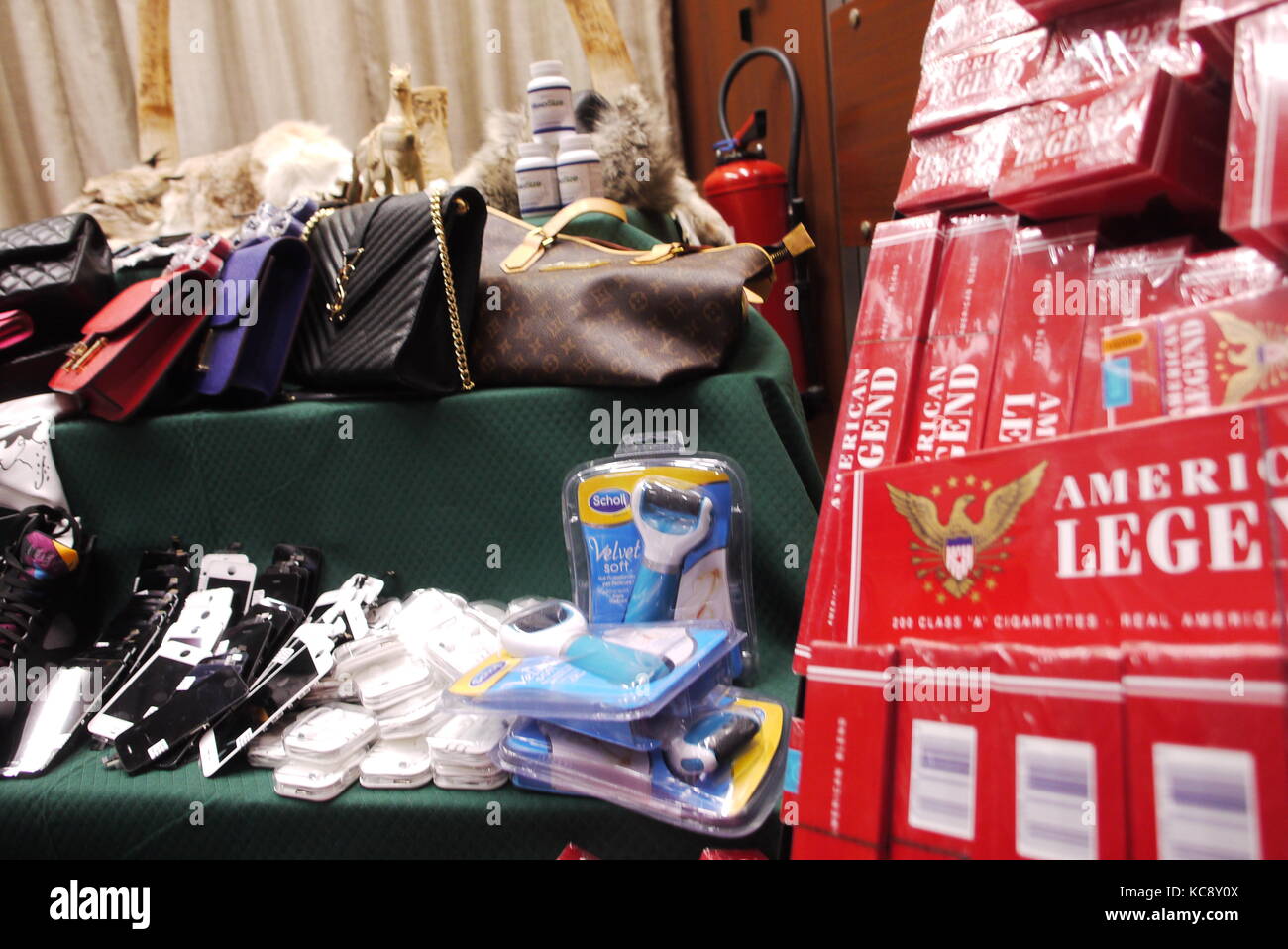 Fake products hi-res stock photography and images - Alamy