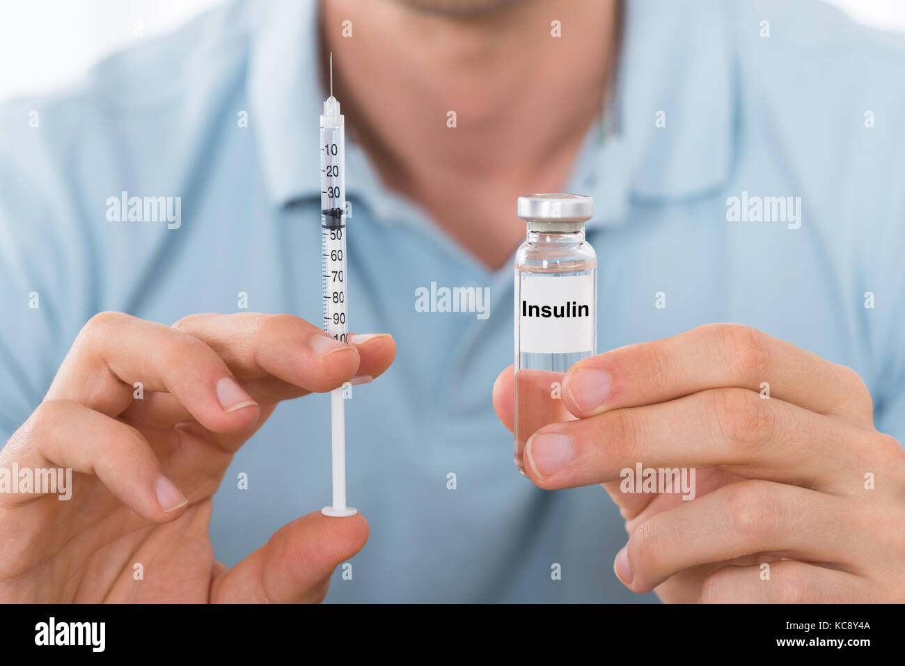 Insulin bottle hi-res stock photography and images - Alamy