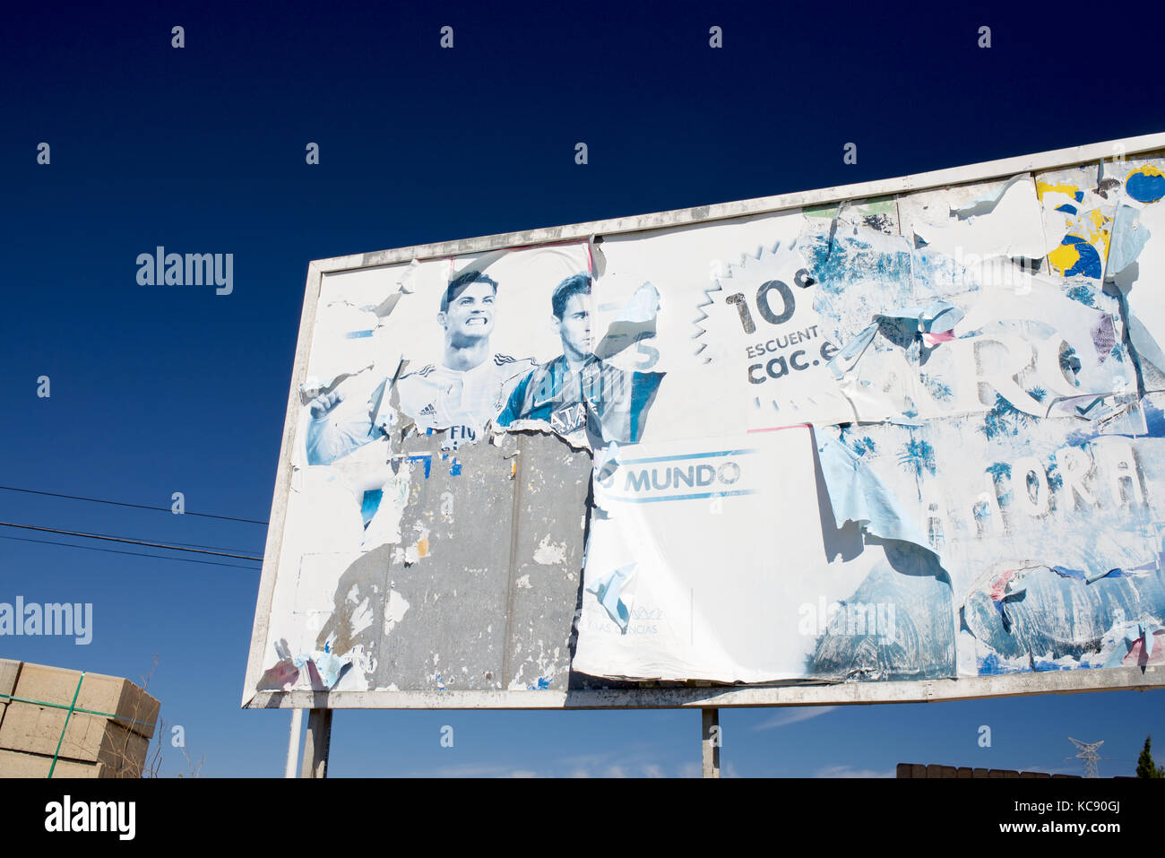 Advertising hoarding by the roadside Stock Photo - Alamy
