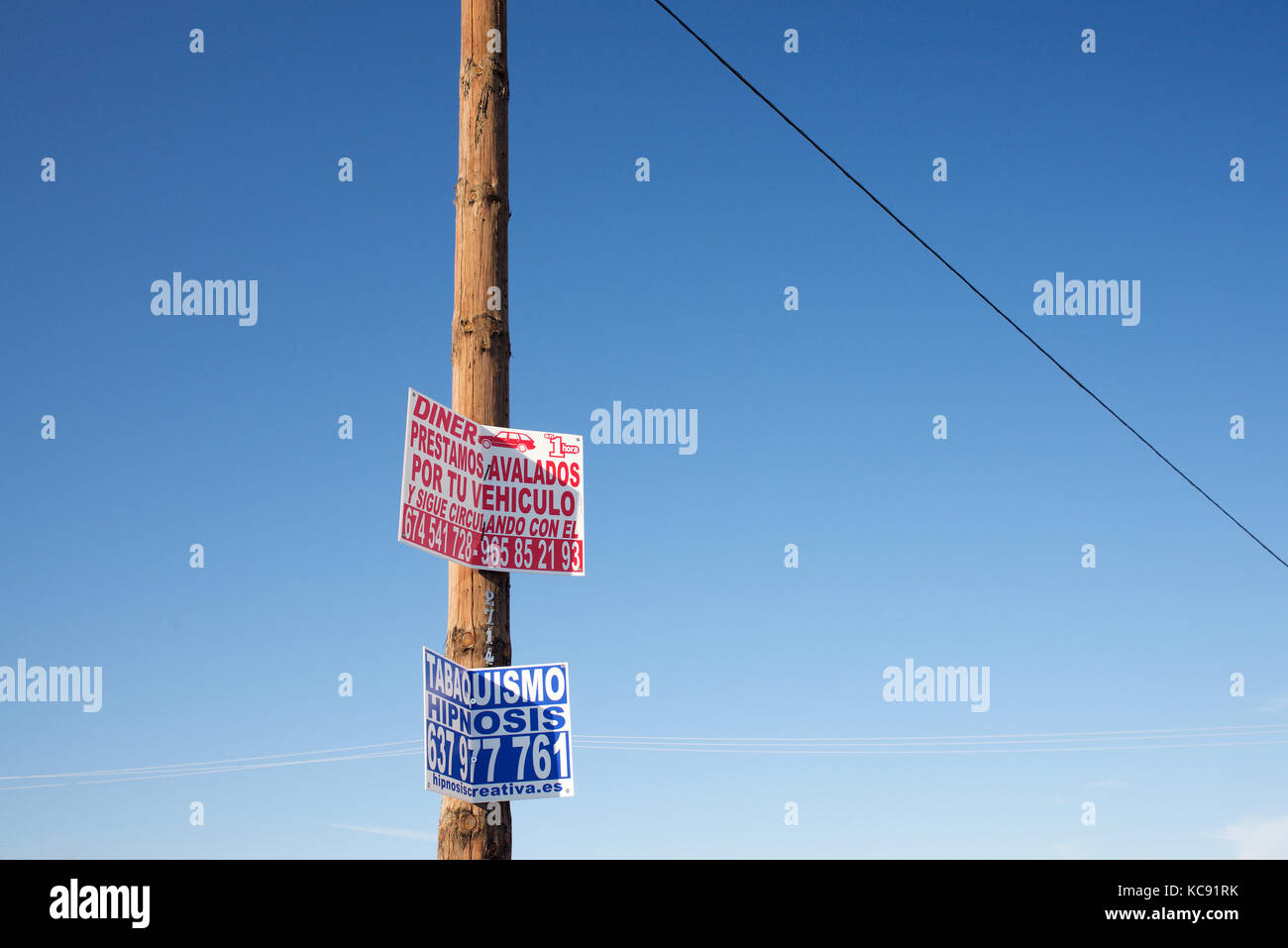 Sign on a pole in the street Stock Photo - Alamy