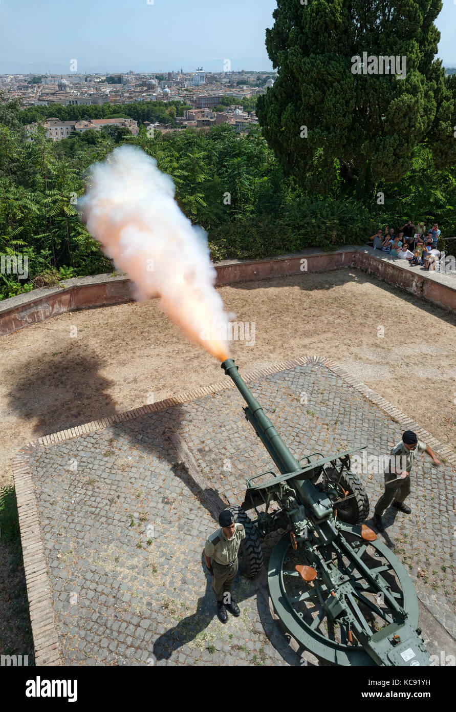 Rome's noon gun cannon being fired on Janiculum (aka Gianicolo Hill ...