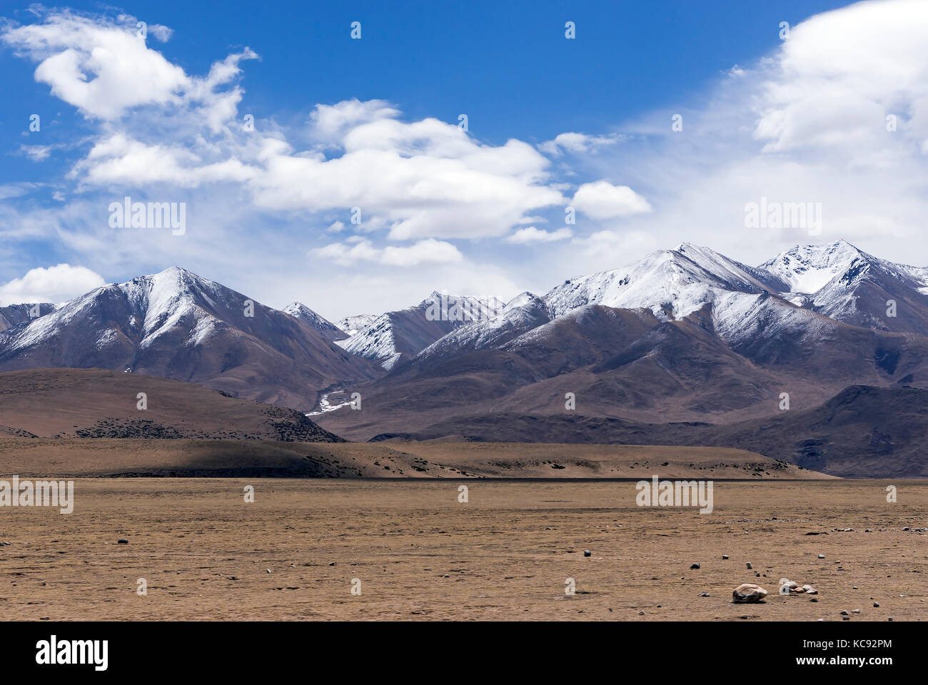 Tibetan landscape hi-res stock photography and images - Alamy