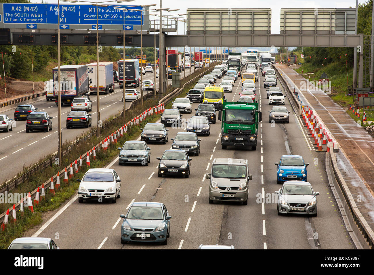 M1 tailback hi-res stock photography and images - Alamy