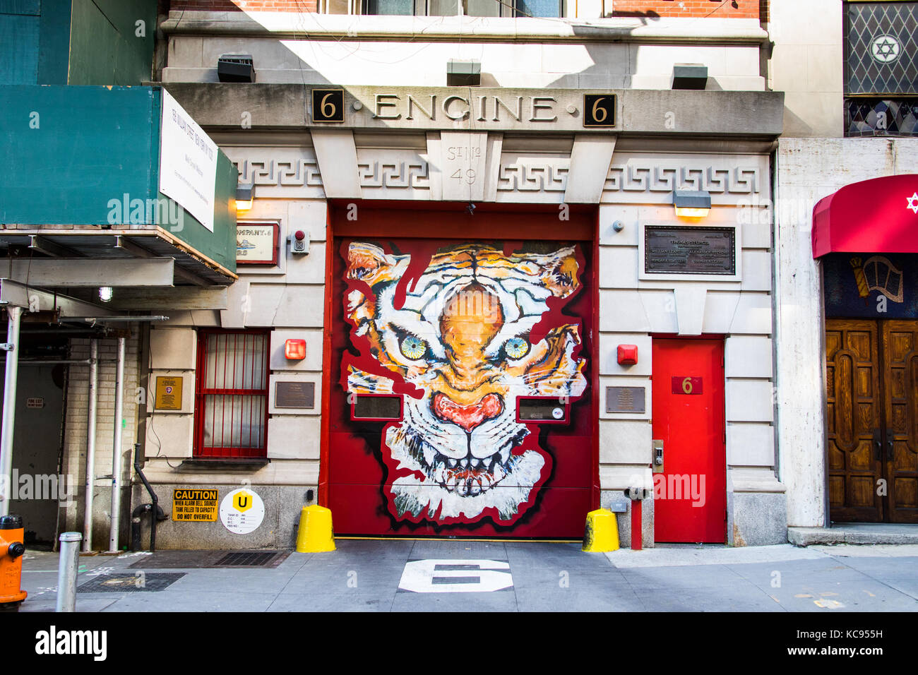 Engine 6 Firehouse, downtown Manhattan, New York City Stock Photo - Alamy