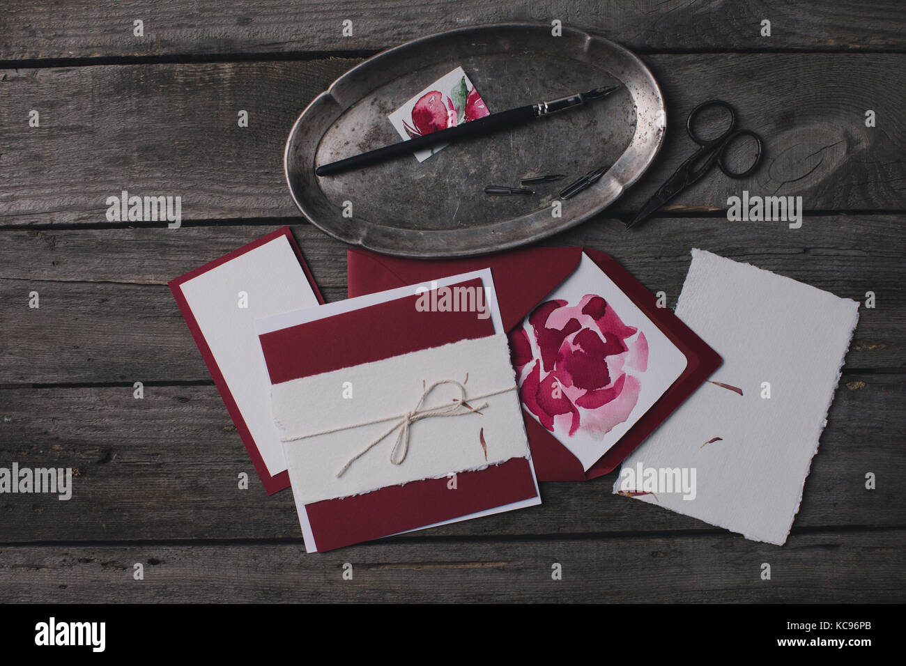 Invitations paper hi-res stock photography and images - Alamy