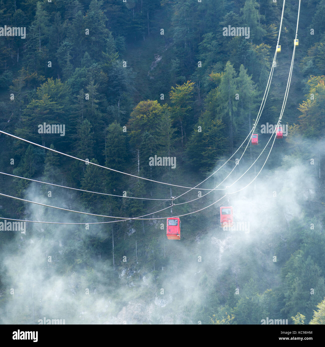 St gilgen cable car hi-res stock photography and images - Alamy
