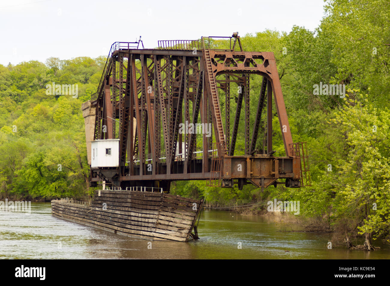 Old swing bridge hi-res stock photography and images - Alamy