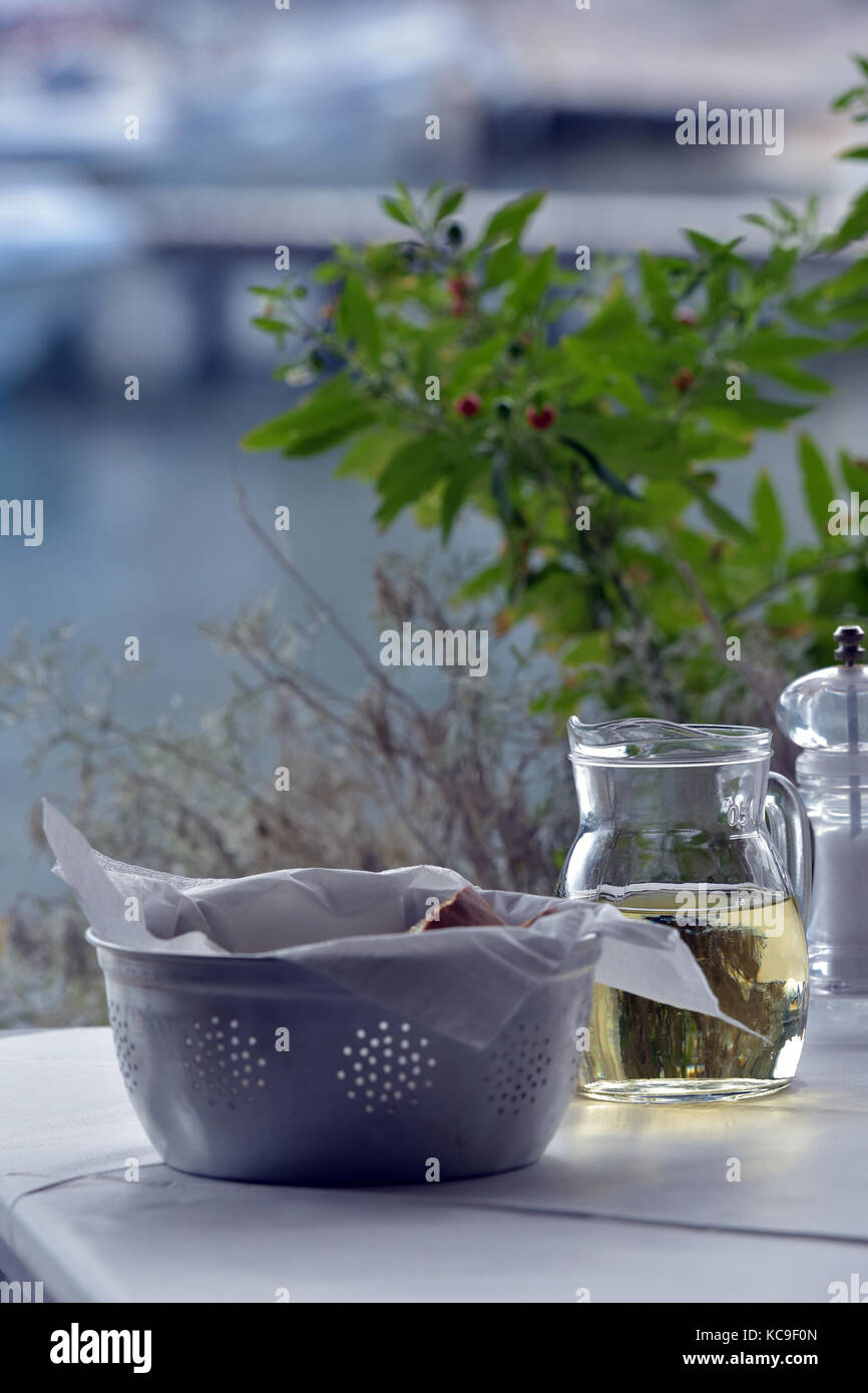 Condiments on diner table hi-res stock photography and images - Alamy