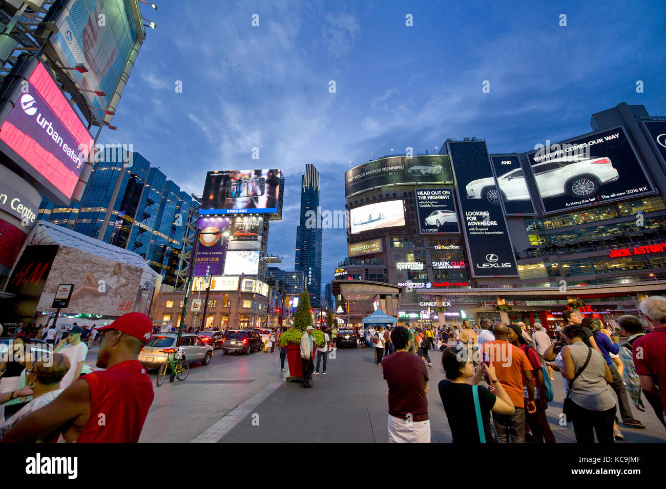 Yonge-Dundas square, Toronto Stock Photo - Alamy