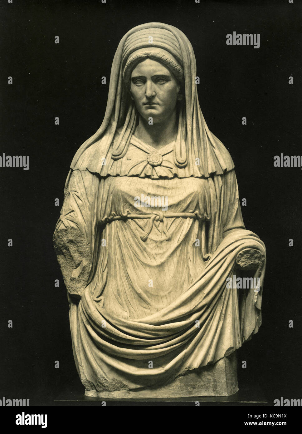 Vestal hi-res stock photography and images - Alamy