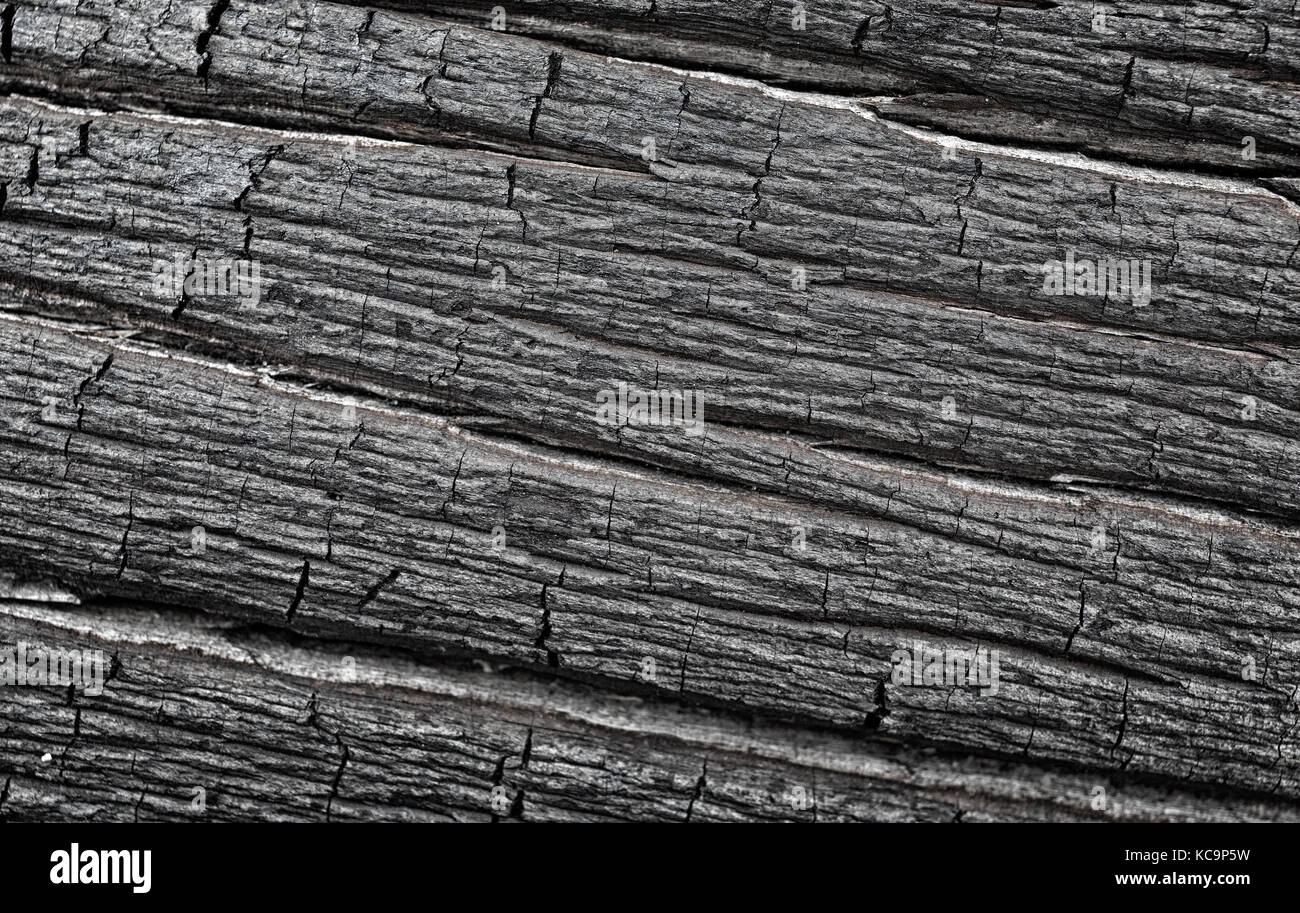 Burnt structures hi-res stock photography and images - Alamy