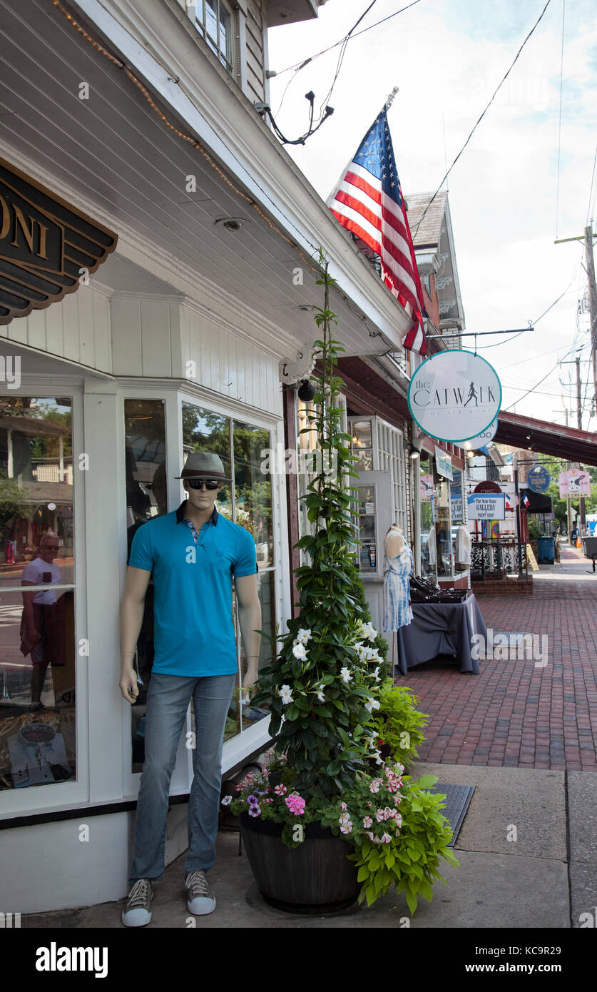 Main Road with Shops in New Hope - PA - USA Stock Photo - Alamy