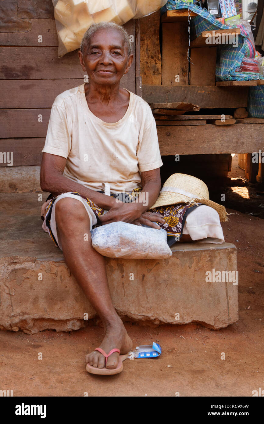 Madagascar lady hi-res stock photography and images - Alamy