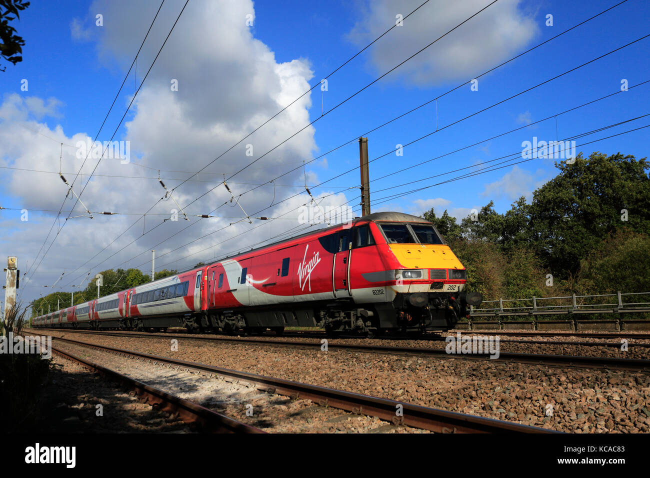 82202 East Coast Trains, High Speed Electric Train, East Coast Main ...
