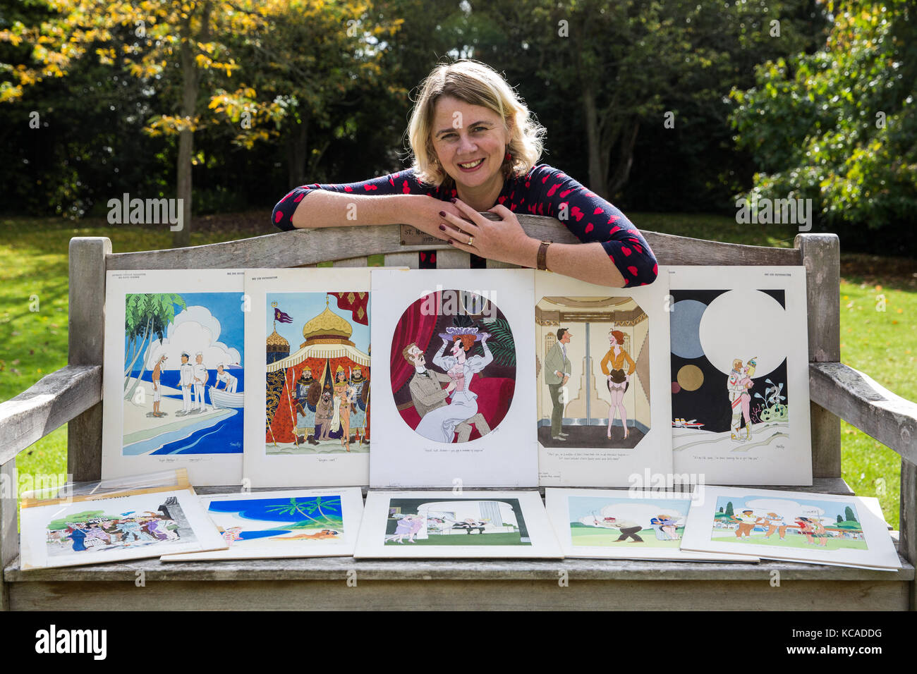 Auctioneer catherine southon bromley arts centre hi-res stock ...