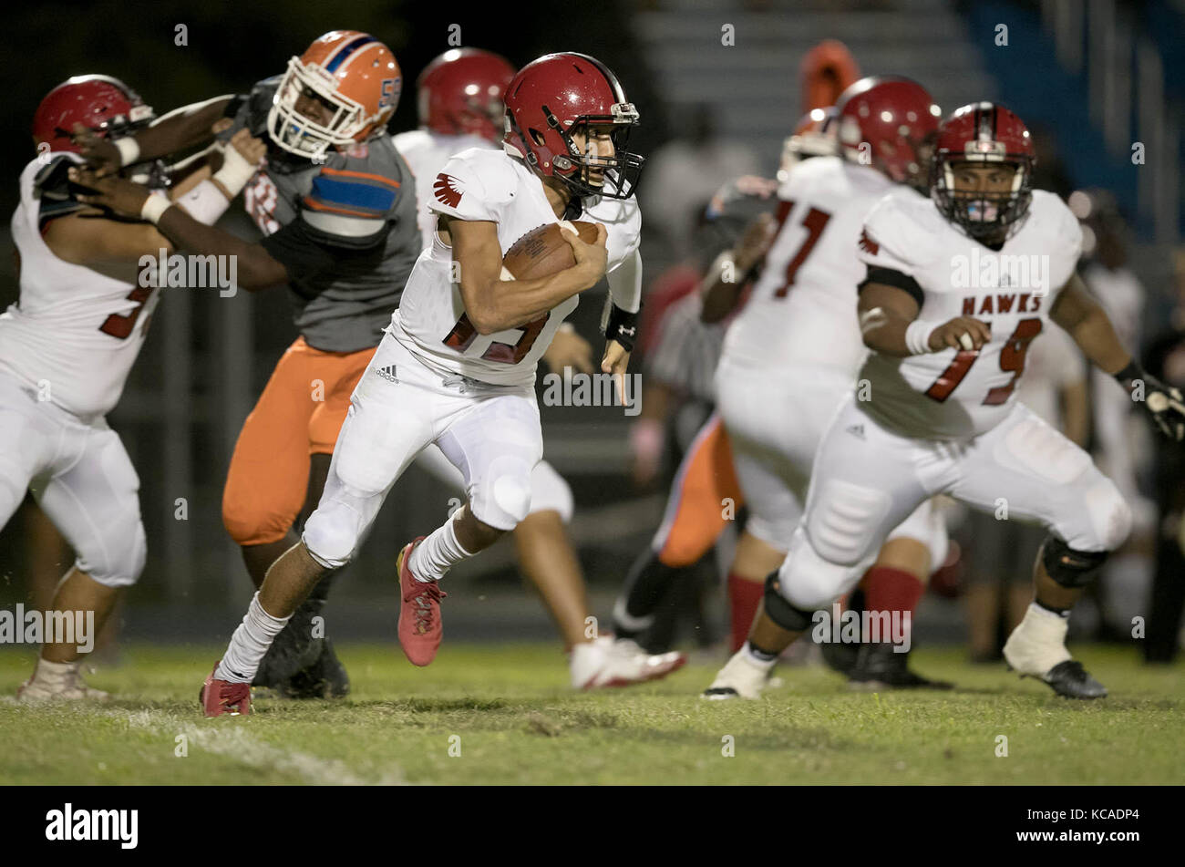 Palm Beach Gardens, Florida, USA. 3rd Oct, 2017. Seminole Ridge Hawks ...