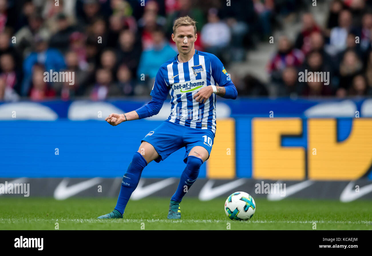 Berlin, Germany. 1st Oct, 2017. Berlin's Ondrej Duda in action during ...