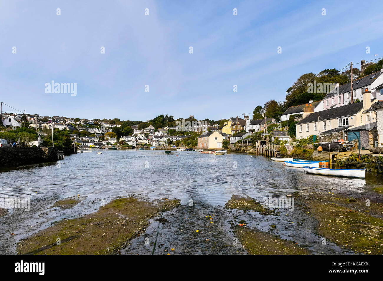 Noss Mayo, Devon, UK. 3rd Oct, 2017. UK Weather. A view of Newton Creek ...