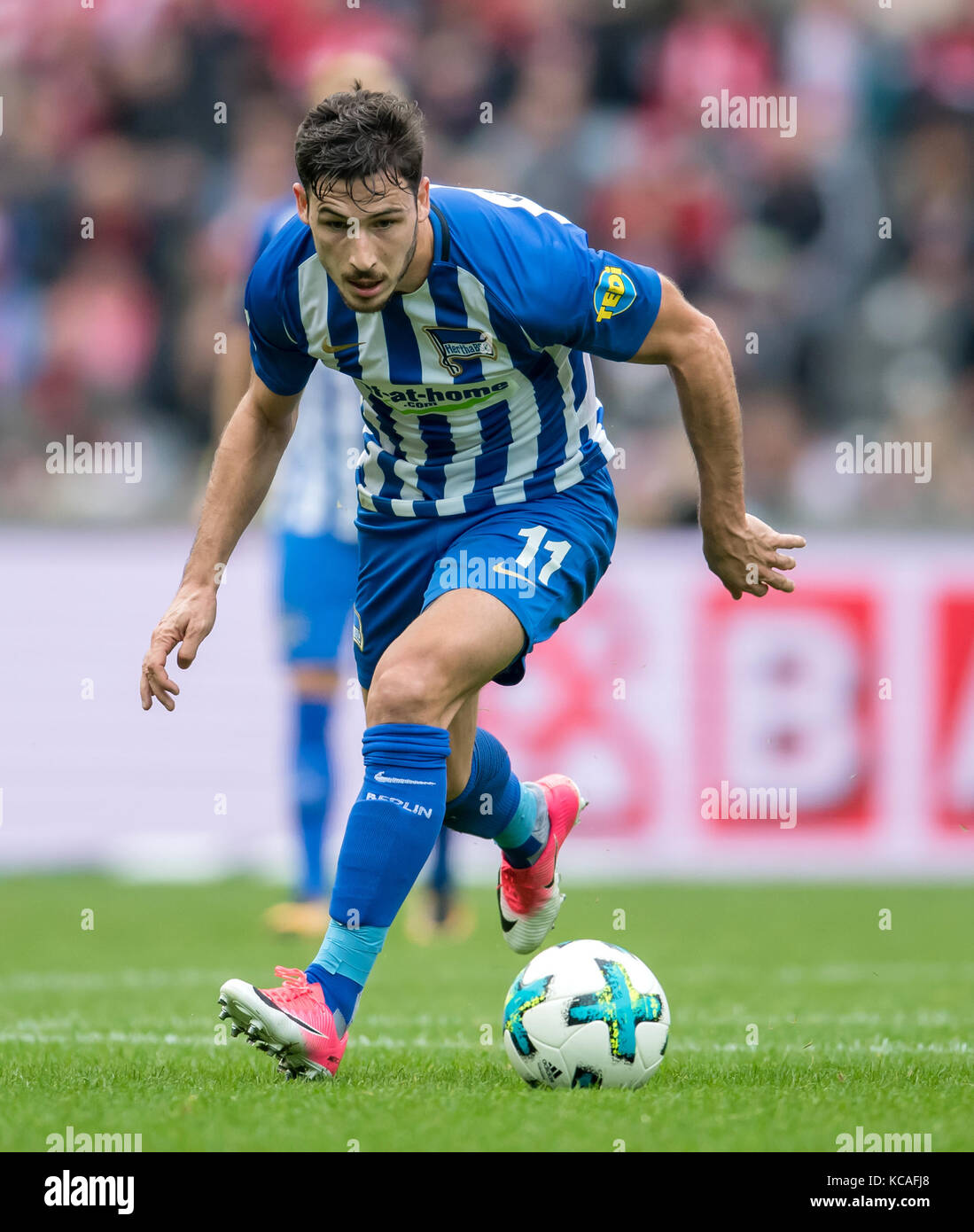 Berlin, Germany. 1st Oct, 2017. Berlin's Mathew Leckie in action during ...