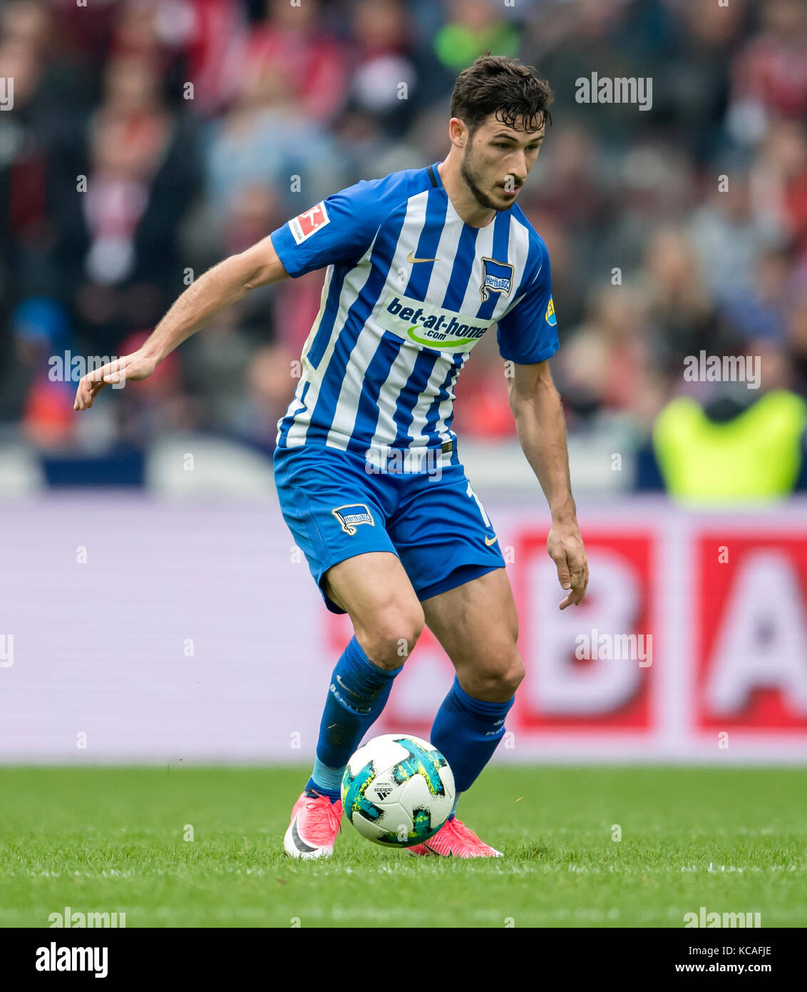 Berlin, Germany. 1st Oct, 2017. Berlin's Mathew Leckie in action during ...