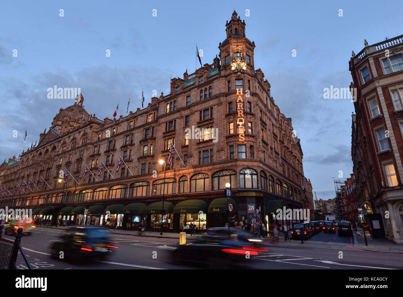 London, UK. 3rd Oct, 2017. Traffic passes by Harrods department store ...