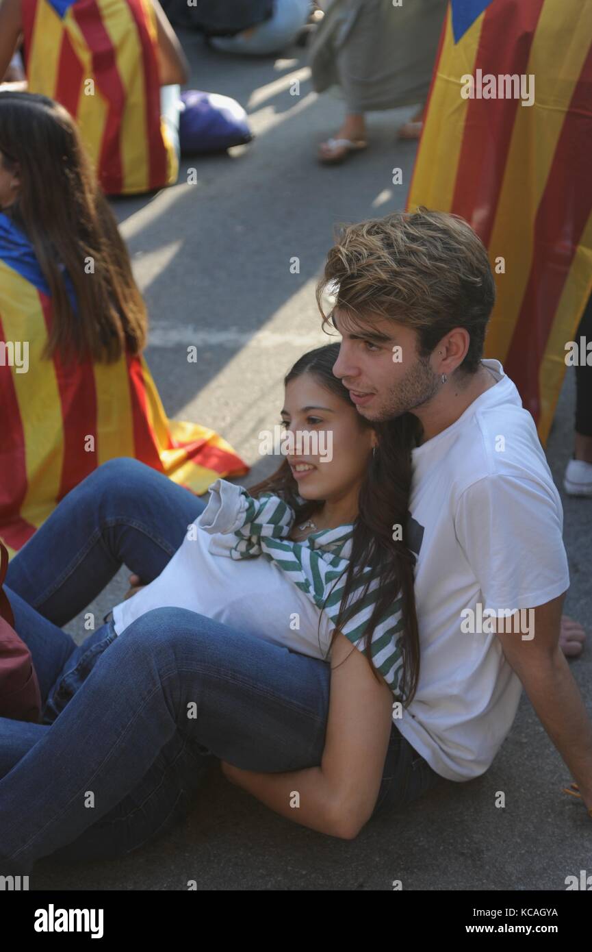 3rd Oct 2017 Demonstrations in Catalunya against police violence at the ...