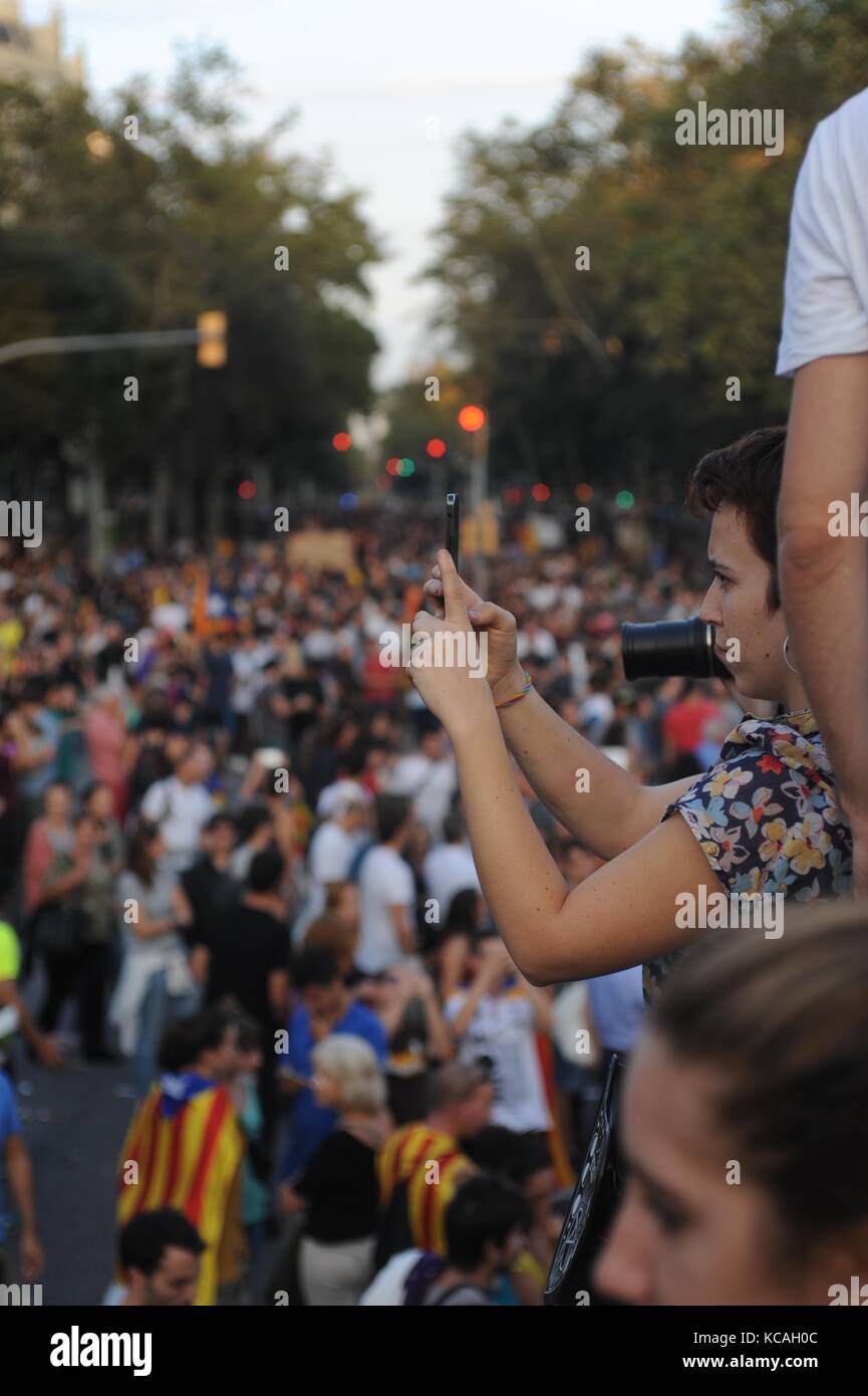 3rd Oct 2017 Demonstrations in Catalunya against police violence at the ...