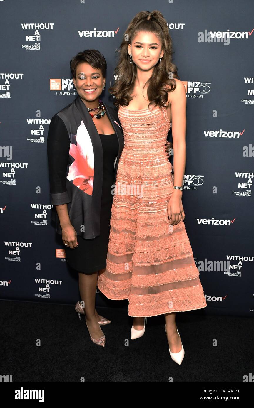 New York, NY, USA. 3rd Oct, 2017. Rose Stuckey Kirk, Zendaya at ...