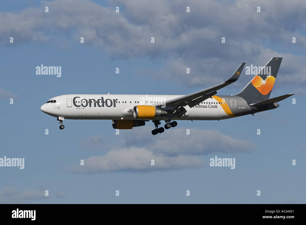 Boeing 767 300er of condor hi-res stock photography and images - Alamy