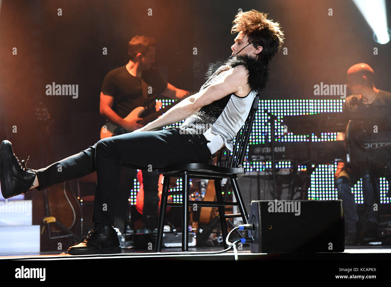 Munich, Germany. 3rd Oct, 2017. Singer-songwriter Christoper Haul alias ...