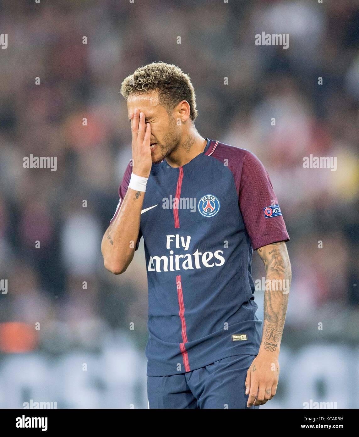 NEYMAR (Paris) gesture, gesture, Hand im Gesicht, Fussball Champions ...