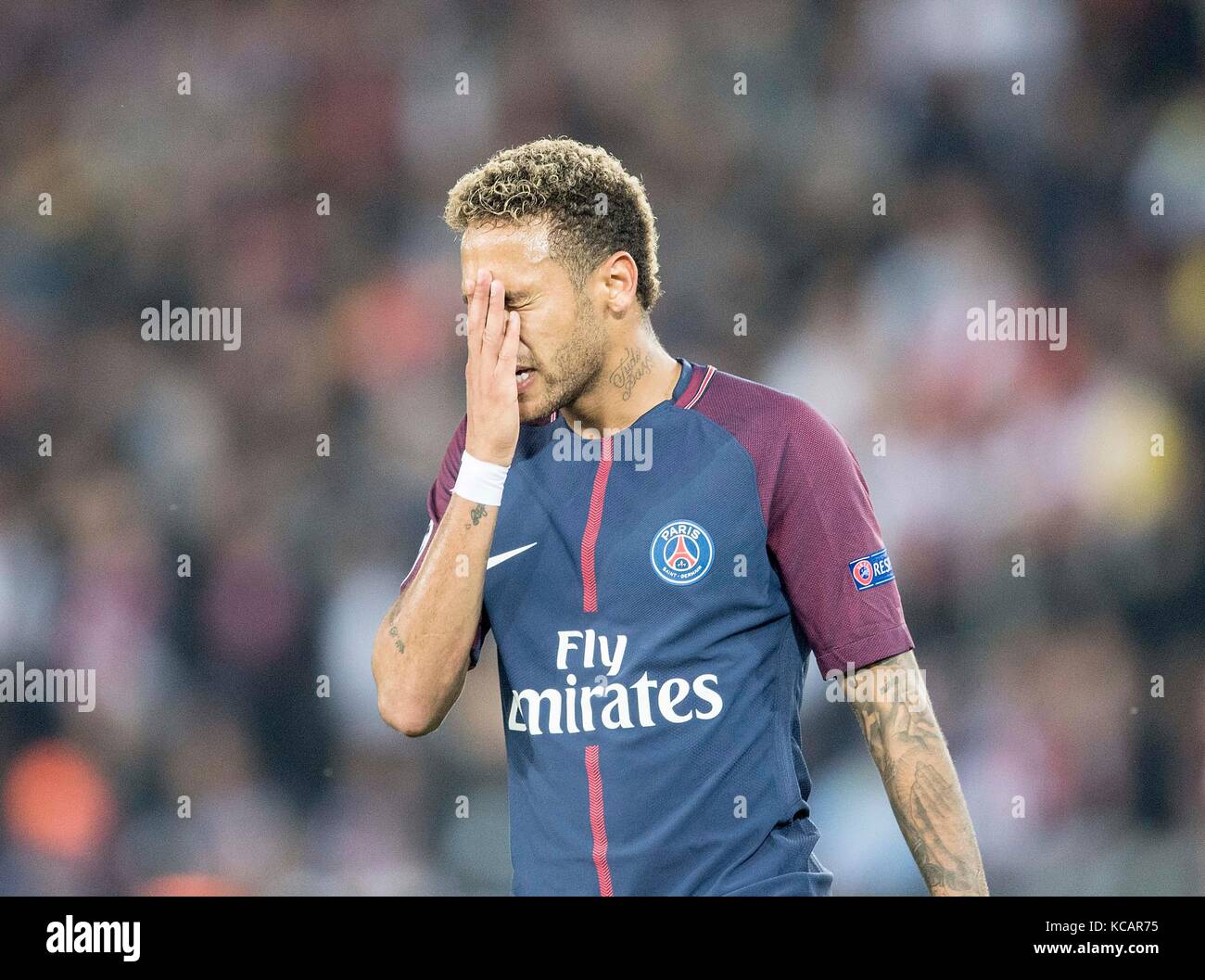 NEYMAR (Paris) gesture, gesture, Hand im Gesicht, Fussball Champions ...