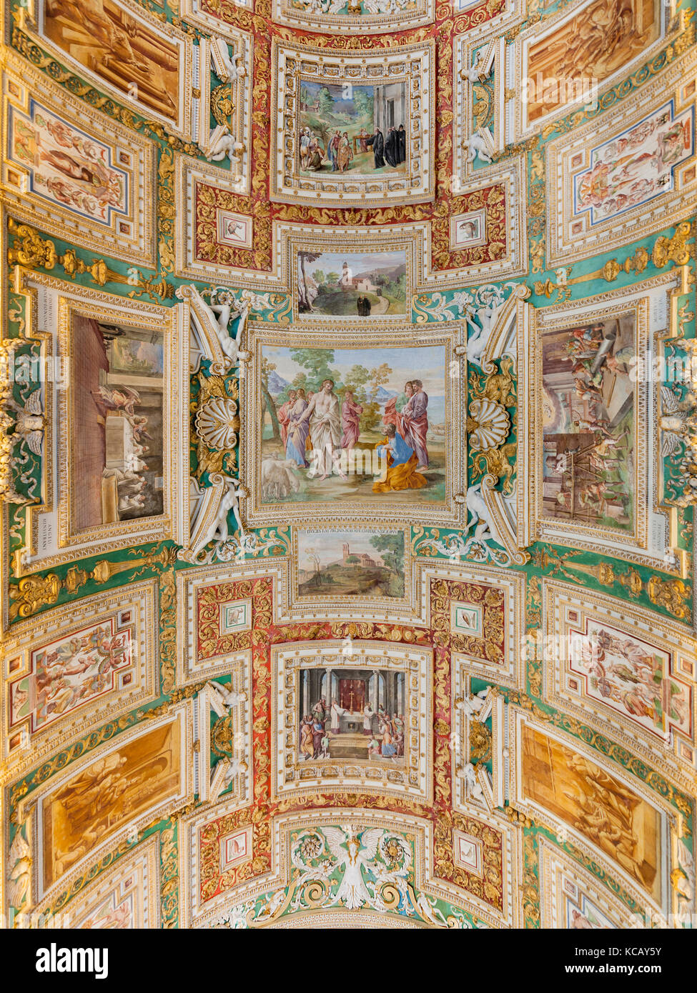 Gallery of maps vatican museum hi-res stock photography and images - Alamy