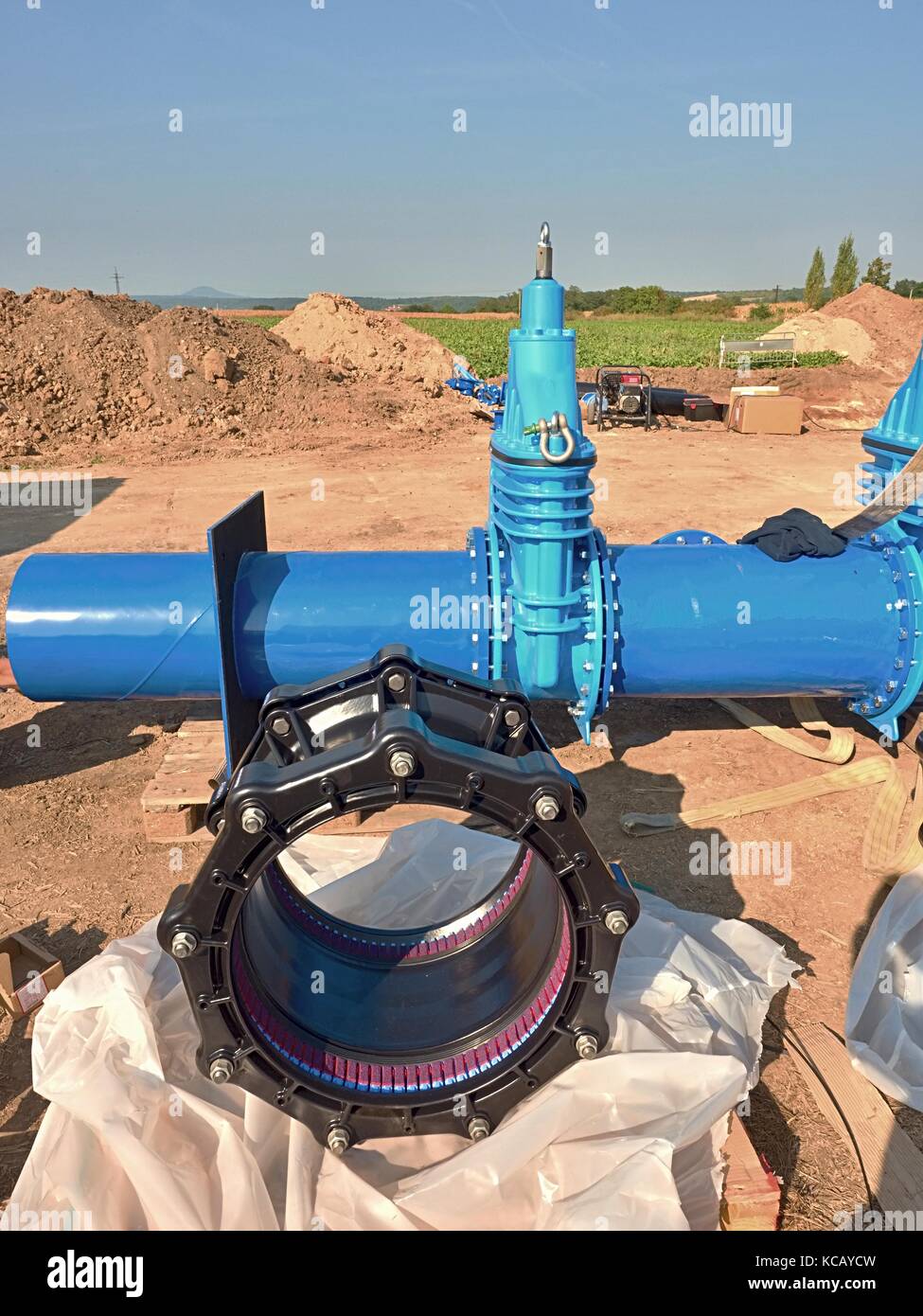 500mm new black flexible joint unit. 500 mm drink water Gate valve ...