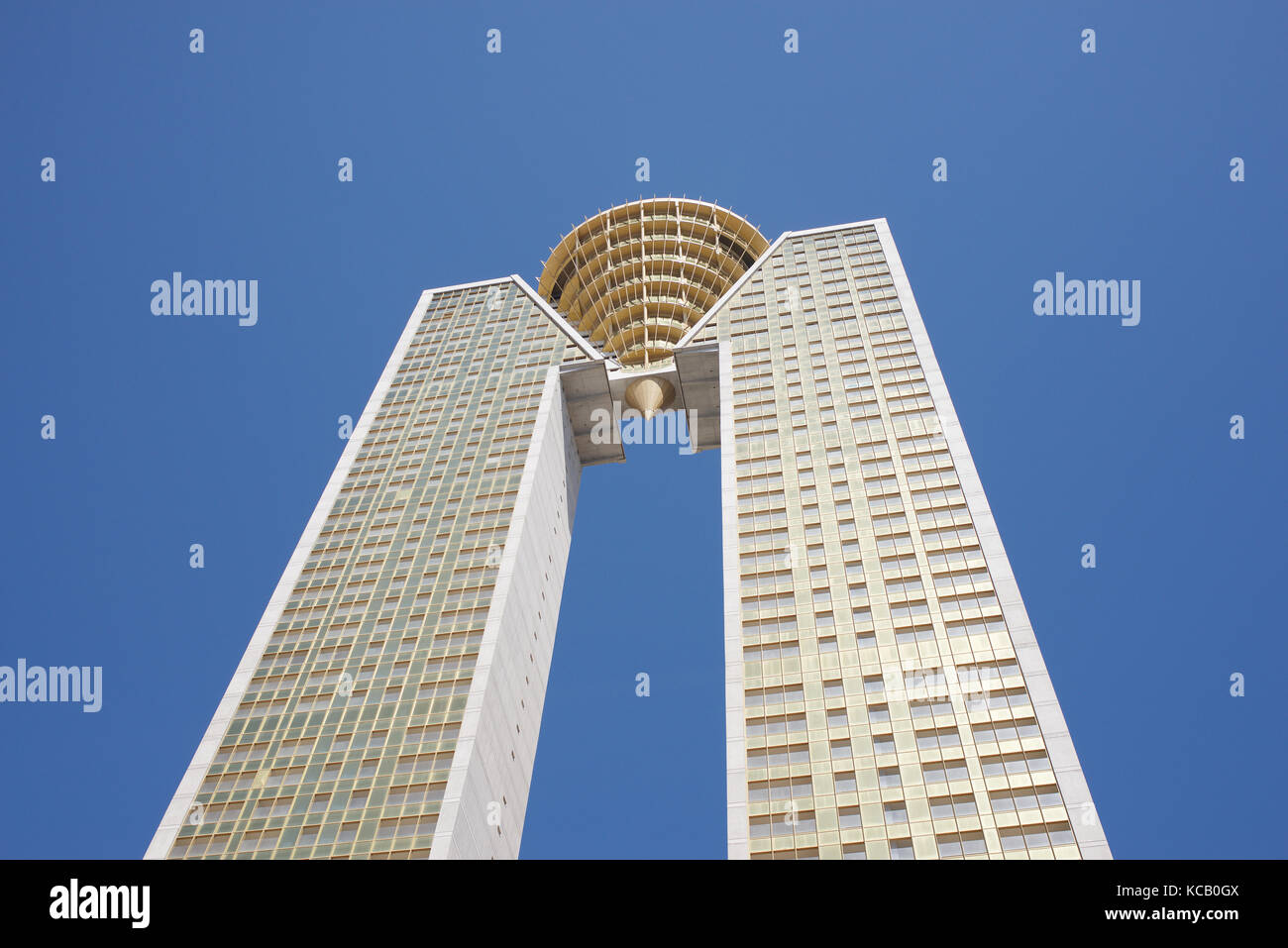 The Intempo skyscraper at Benidorm, Alicante, Spain Stock Photo - Alamy