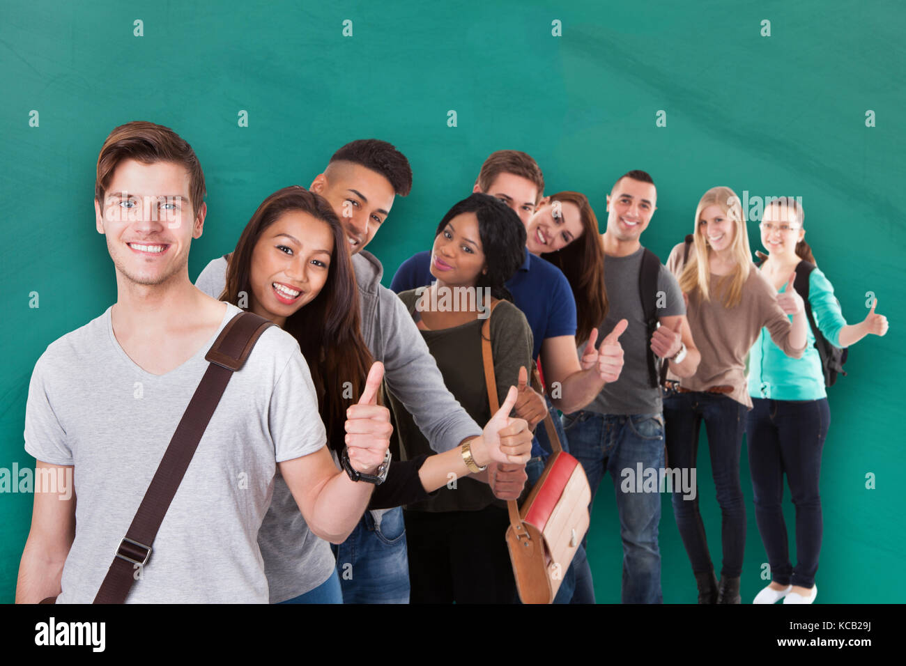 Diverse student college classroom hi-res stock photography and images ...