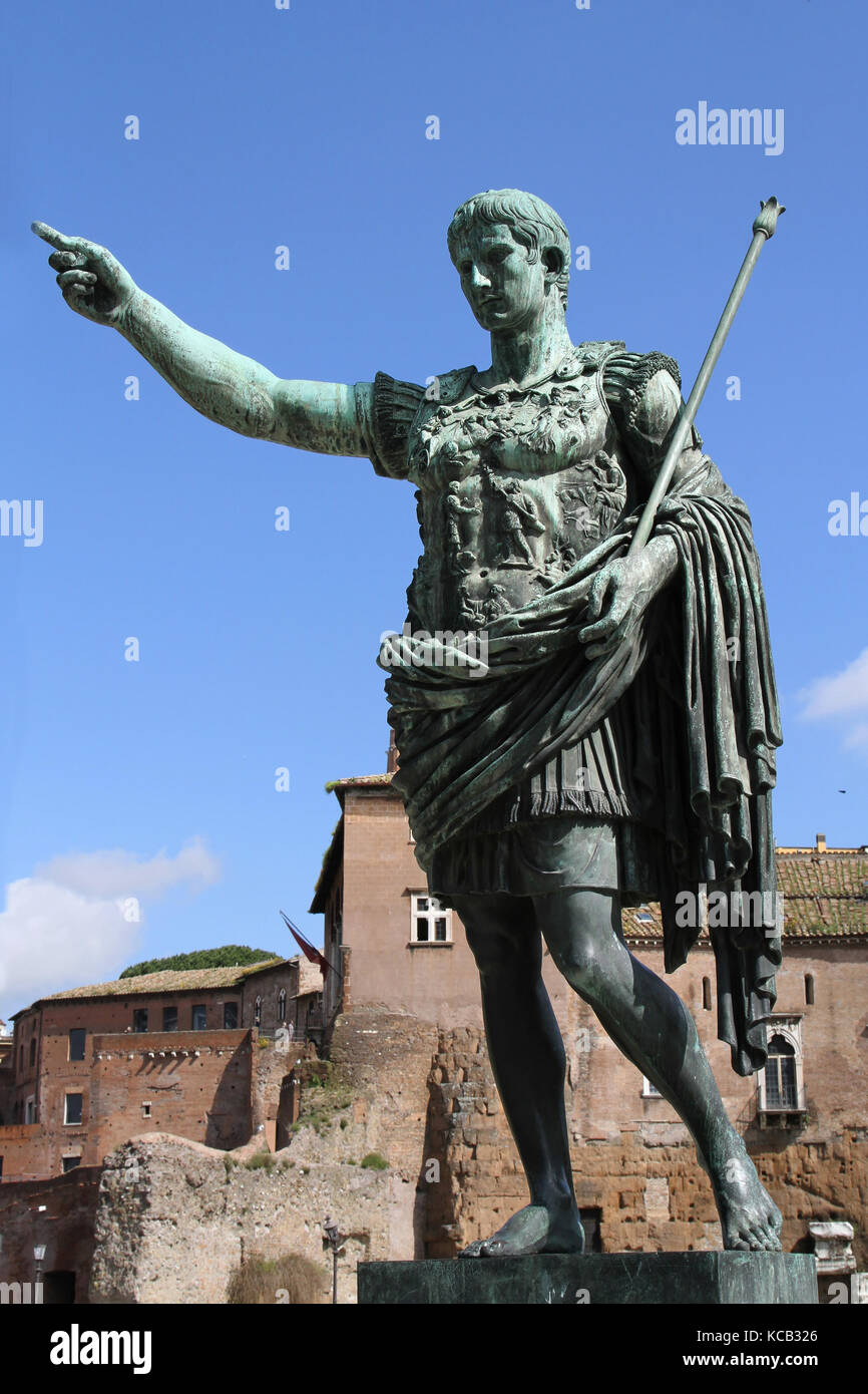 Augustus, the first roman emperor, near Imperial Forum Stock Photo - Alamy