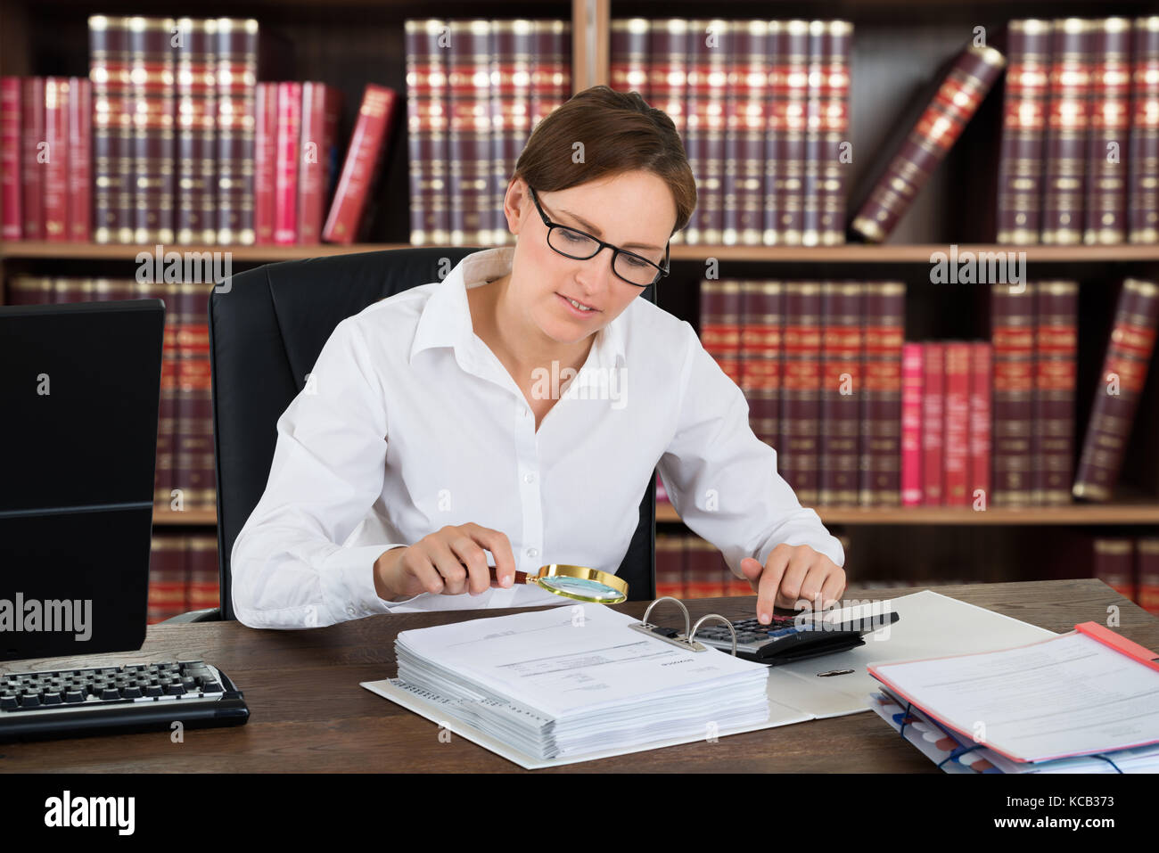 Female auditor hi-res stock photography and images - Alamy