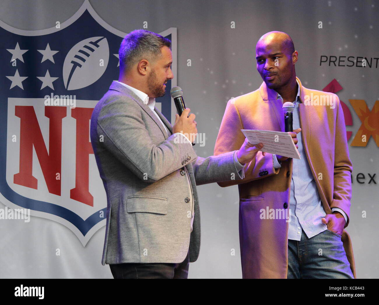 London, UK. Darren Fletcher and Osi Umenyiora at the NFL on Regent ...